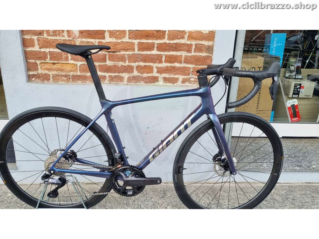 GIANT TCR ADVANCED PRO DISC 0 ULTEGRA DI2 2024
